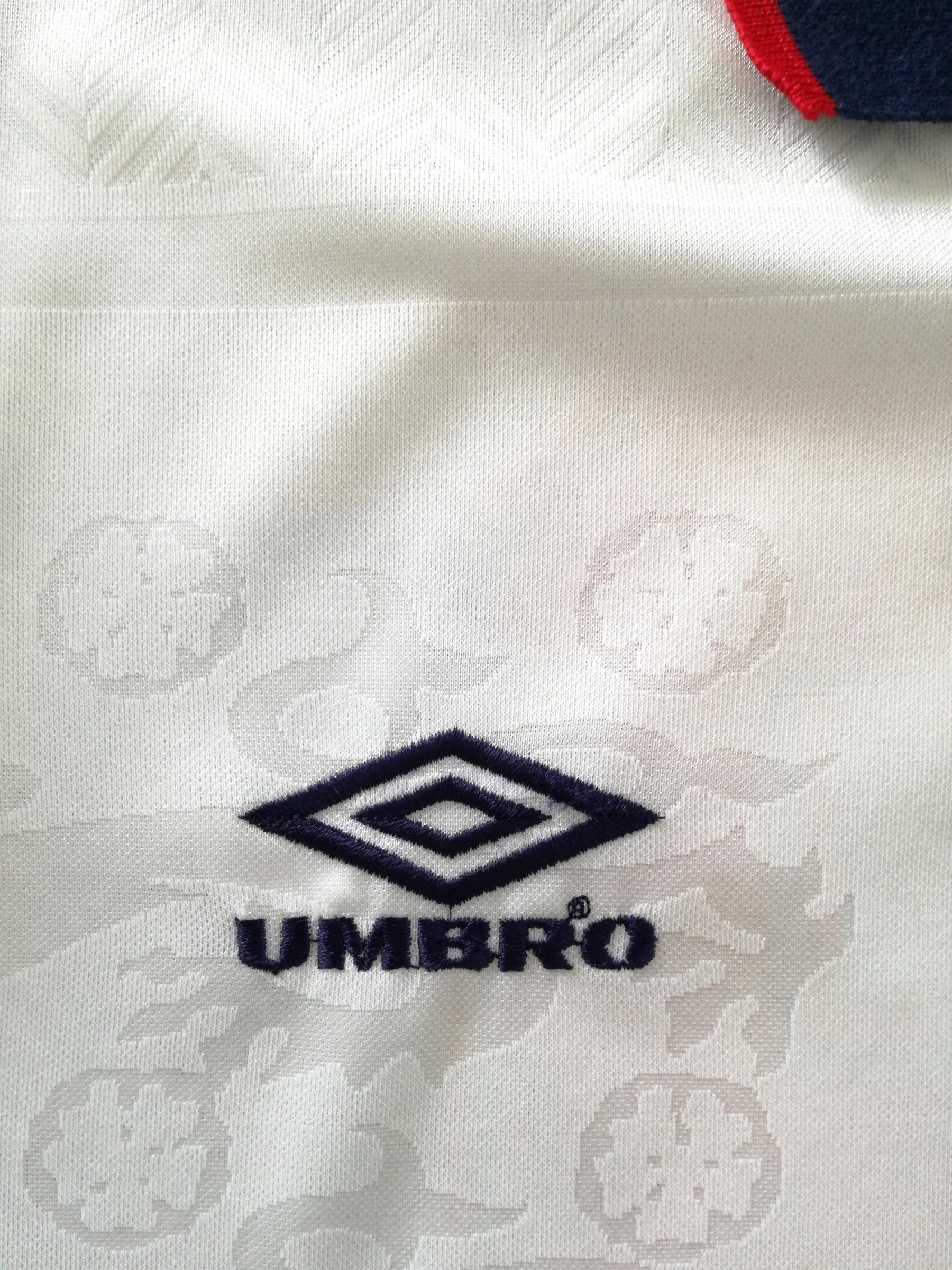 1993/94 England Home Football Shirt / Old Vintage Umbro Soccer Jersey ...